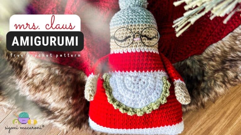 Easy Crochet Mrs Claus Amigurumi Free Pattern - sigoni macaroni